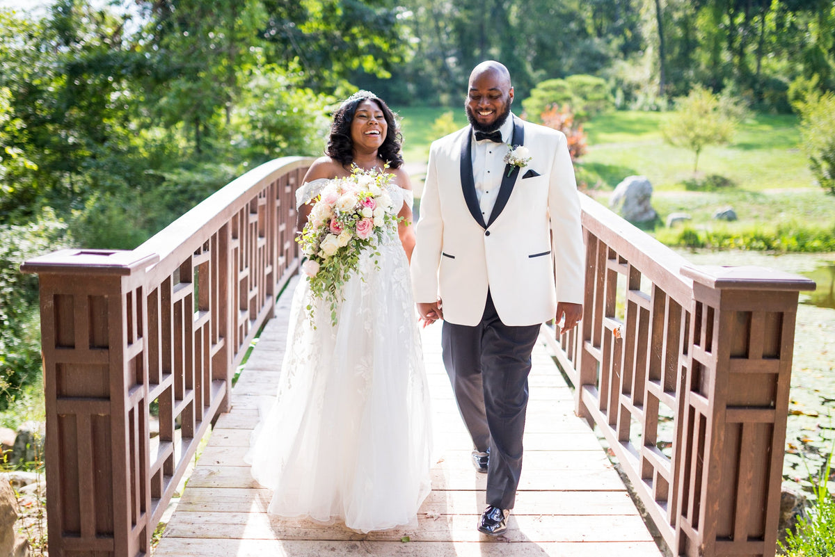 Photographer - Caitlyn B – Bellagala | National